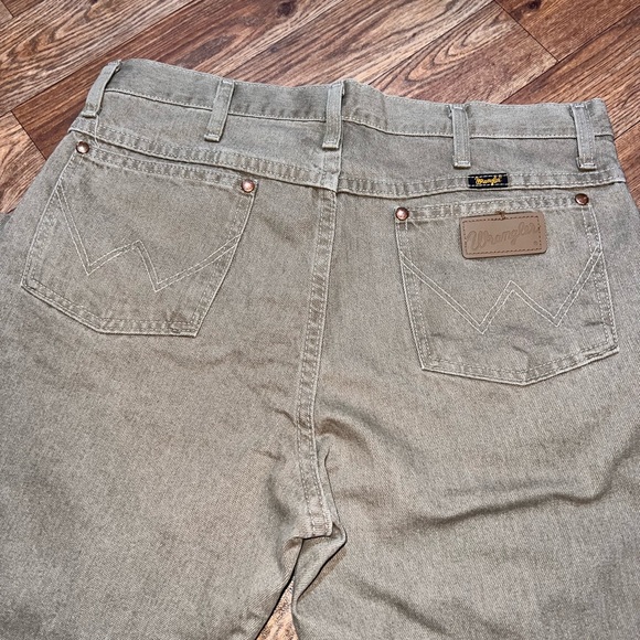 Wrangler | Jeans | Wrangler Cowboy Cut Retro Pre Washed Tan Jeans ...